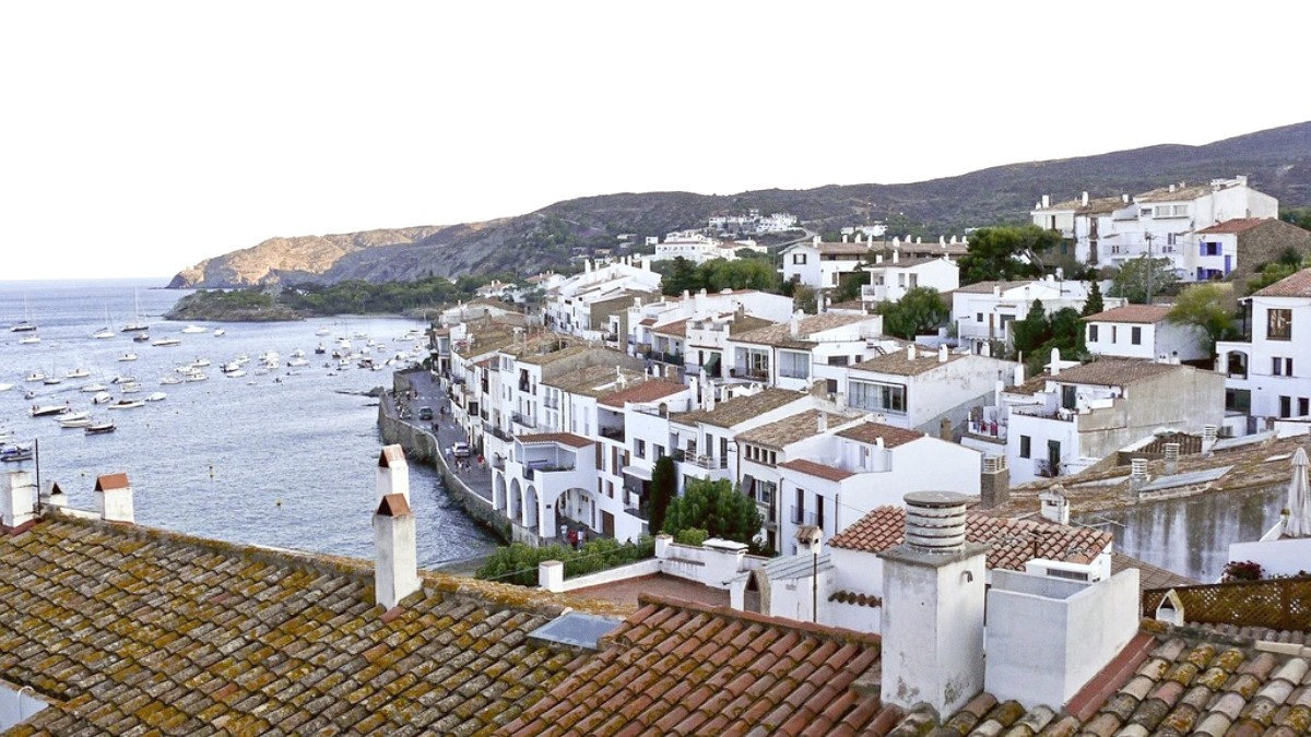 Famous Landmarks in Cadaques. Attractions, Monuments, Sightseeing